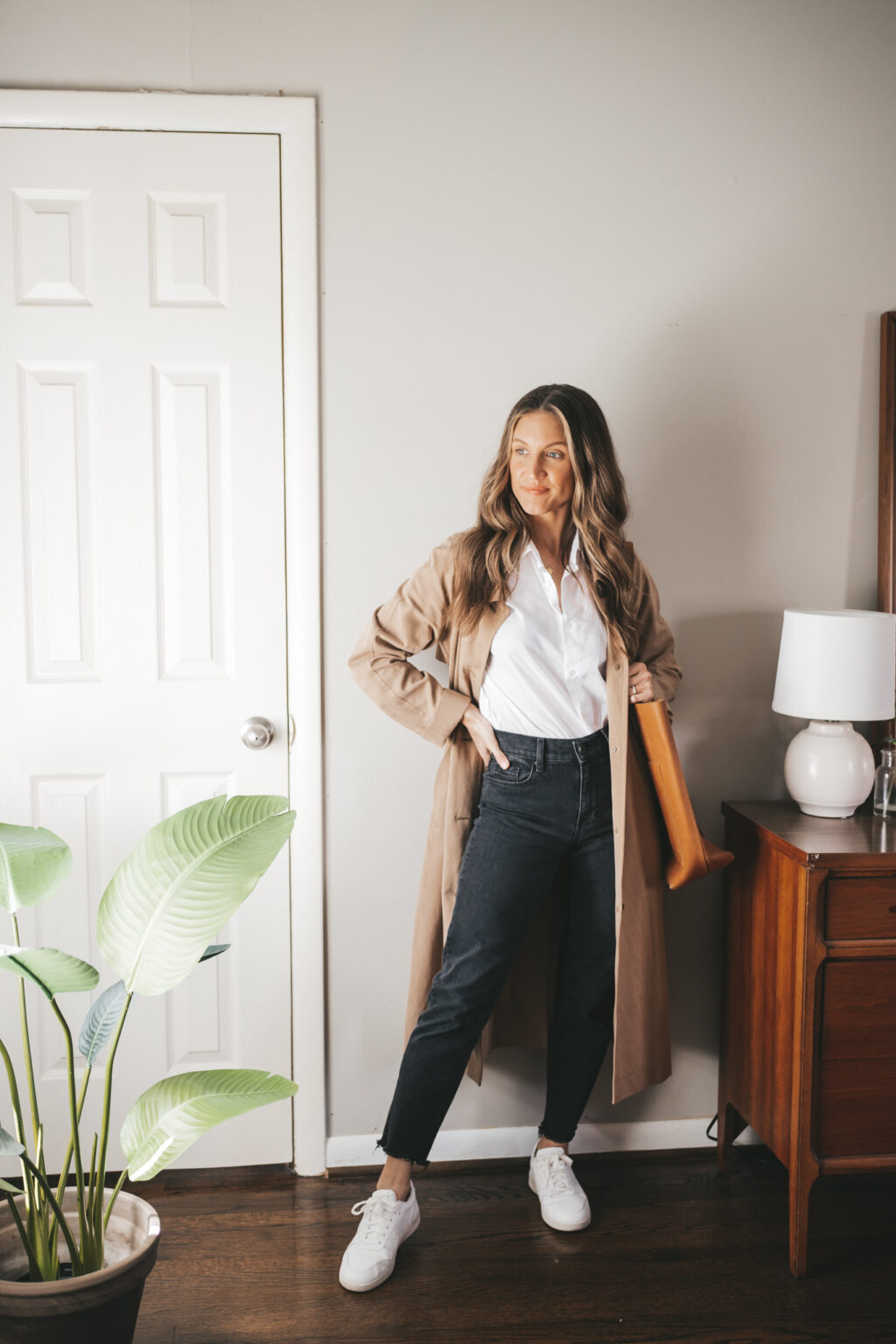 Five Ways To Style A White Button Down For Spring - Stitch & Salt