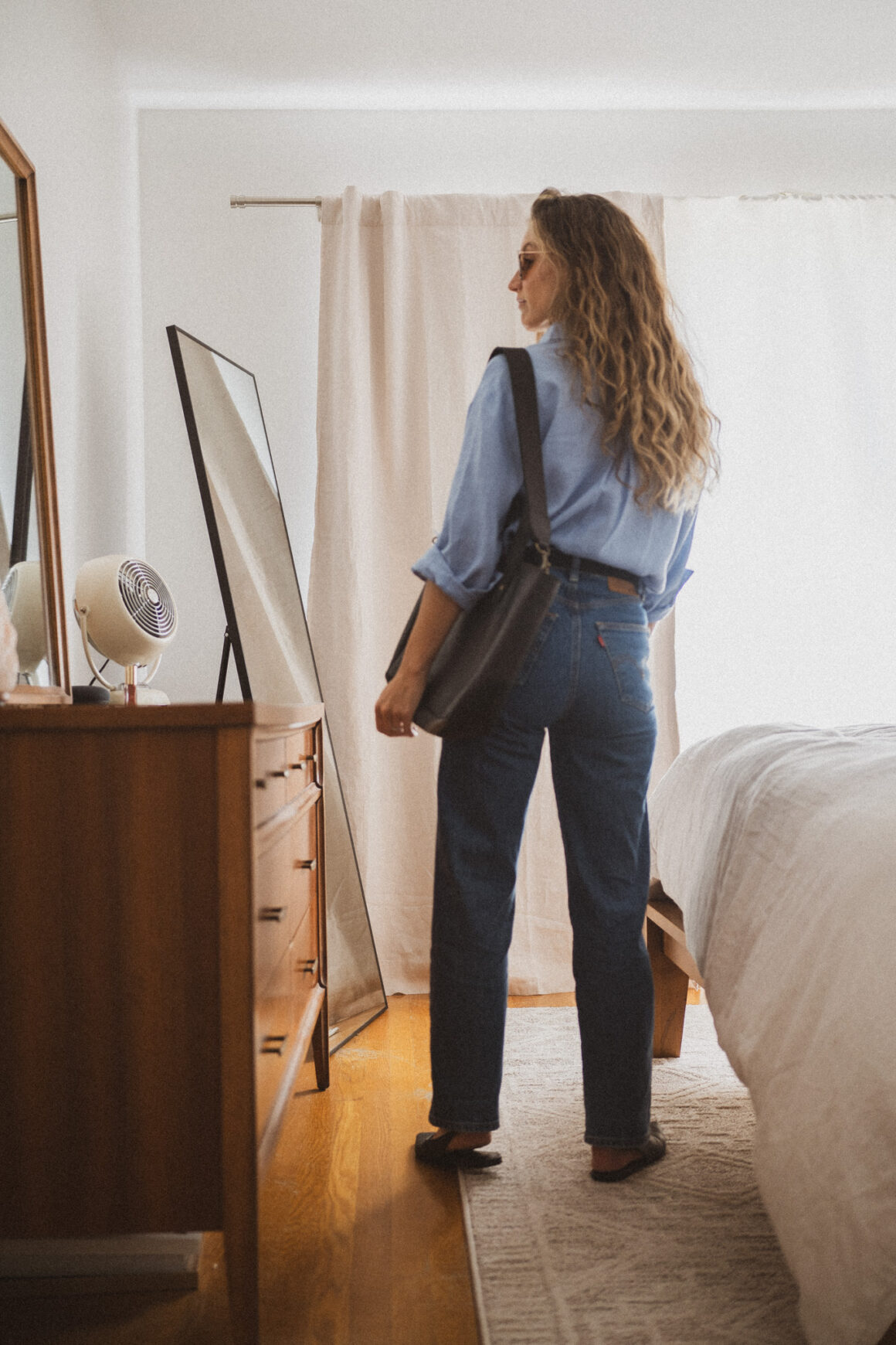 How To Style Linen For Different Occasions - Stitch & Salt