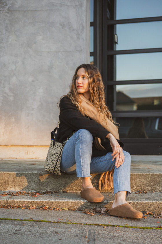How To Style Clogs - Stitch & Salt