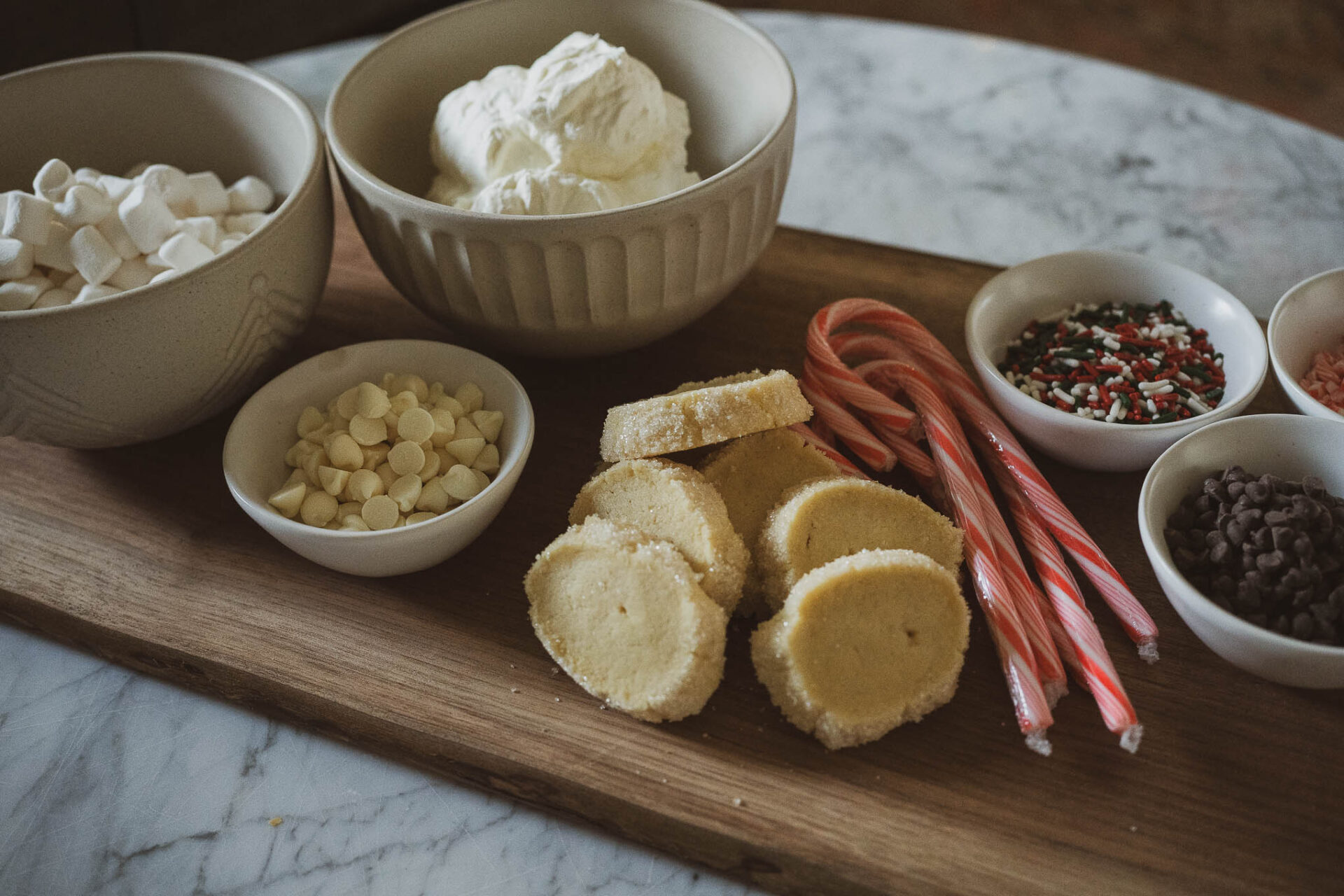 Easy Hot Chocolate Bar - Stitch & Salt